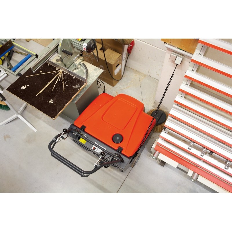 Feiemaskin - Hako Sweepmaster B800 | Jungheinrich